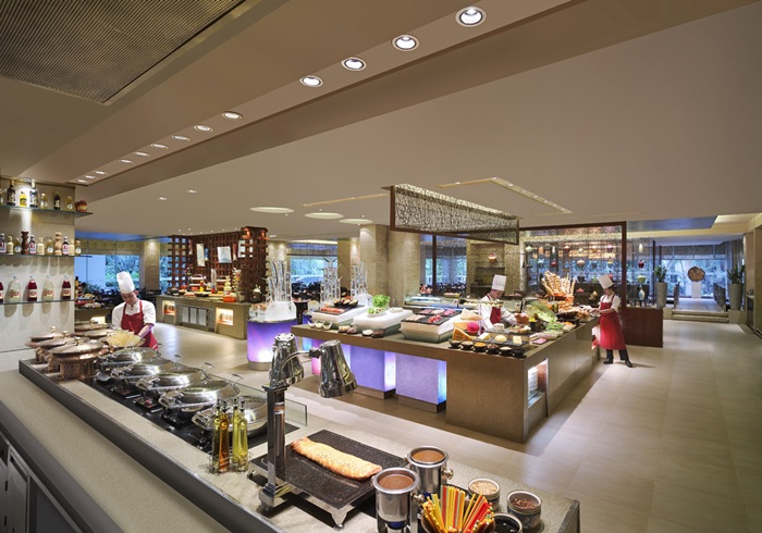 Super Brunch at Edsa Shangri-La, Manila’s Heat Restaurant - When In Manila