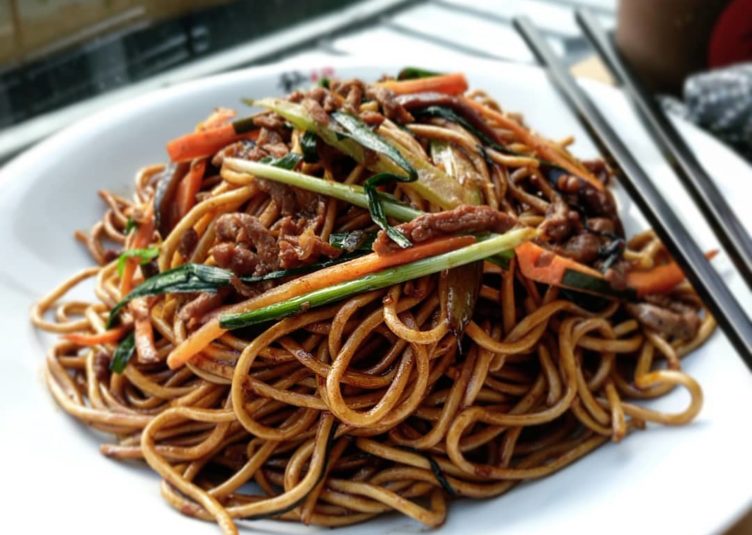 Get 2 bowls of Ramen for just P598 from Ramen Nagi on this special day ...