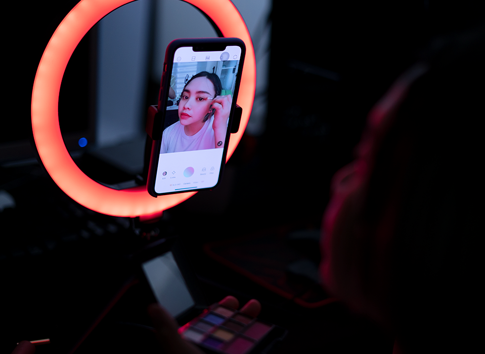 8 Practical Gift Ideas for Vloggers and YouTubers - When In Manila