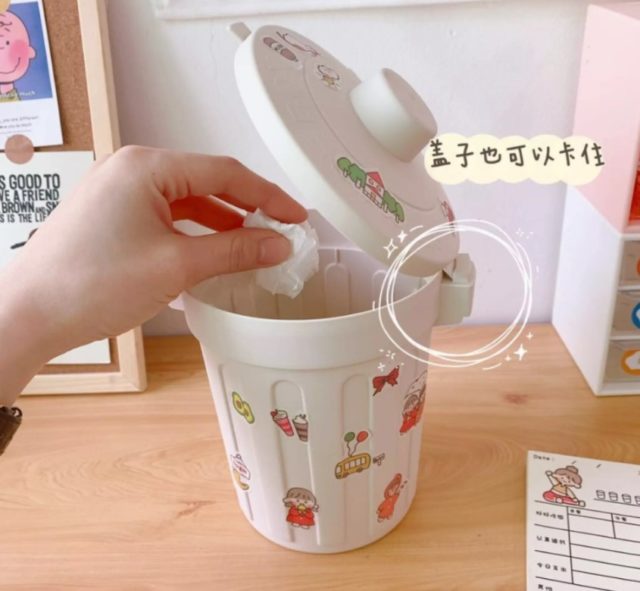 This Cute Mini Garbage Can Will Keep Your Workstation Clean and Tidy ...